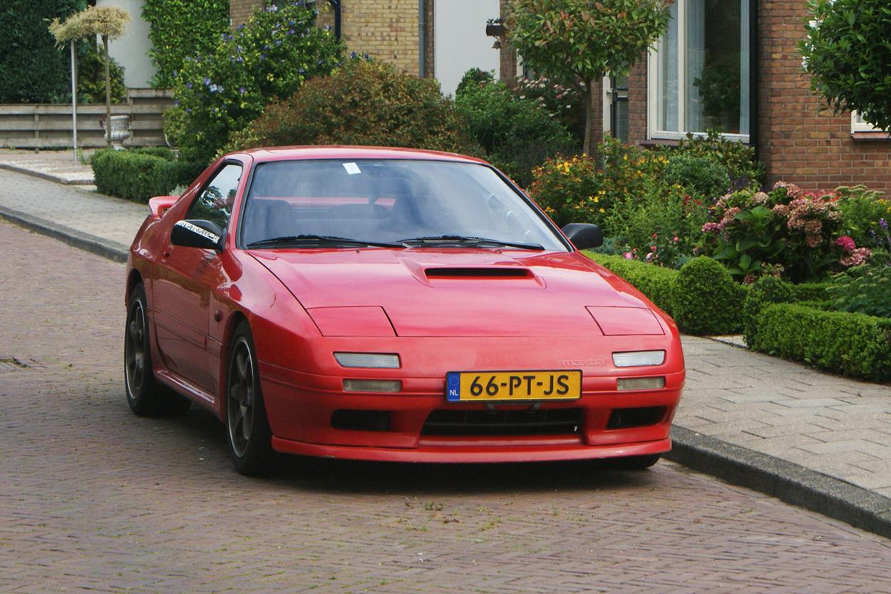 Porsche vs. in-period rivals: Was there really no substitute? | The ...