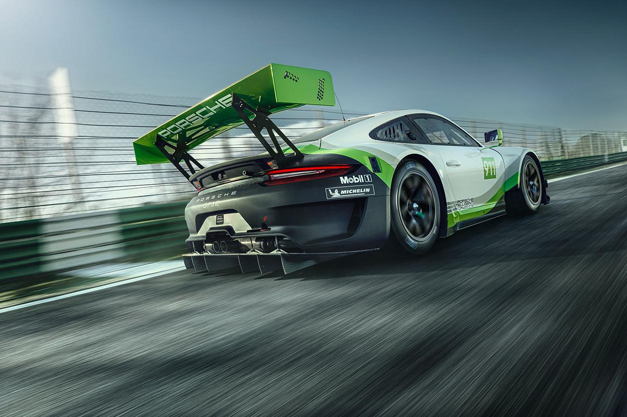 Porsche uncovers new 550-horsepower 911 GT3 R race car based on GT3 RS ...