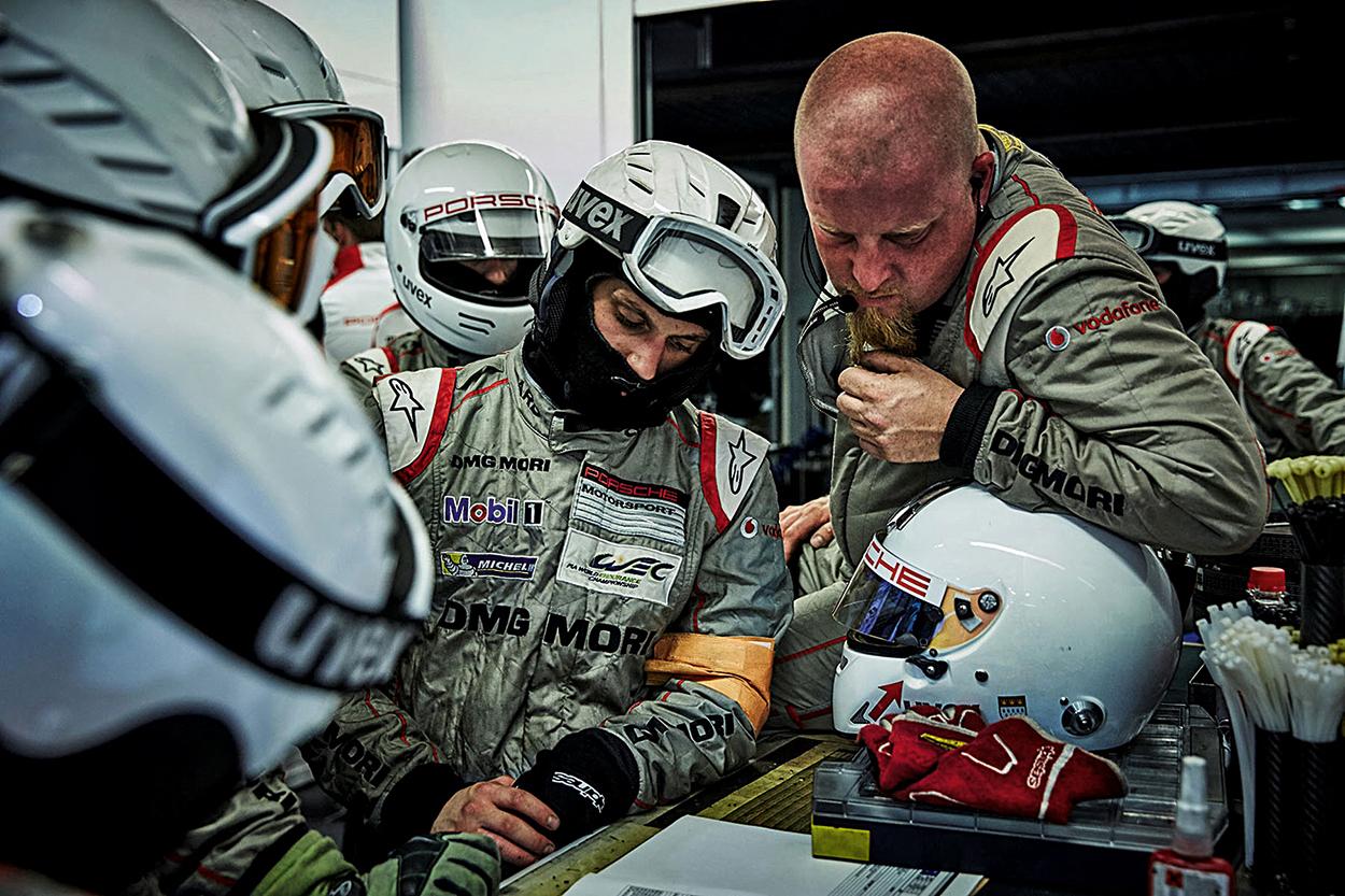 Book Review: Porsche Werks Team: Porsche at the Top 24-Hour Races | The ...