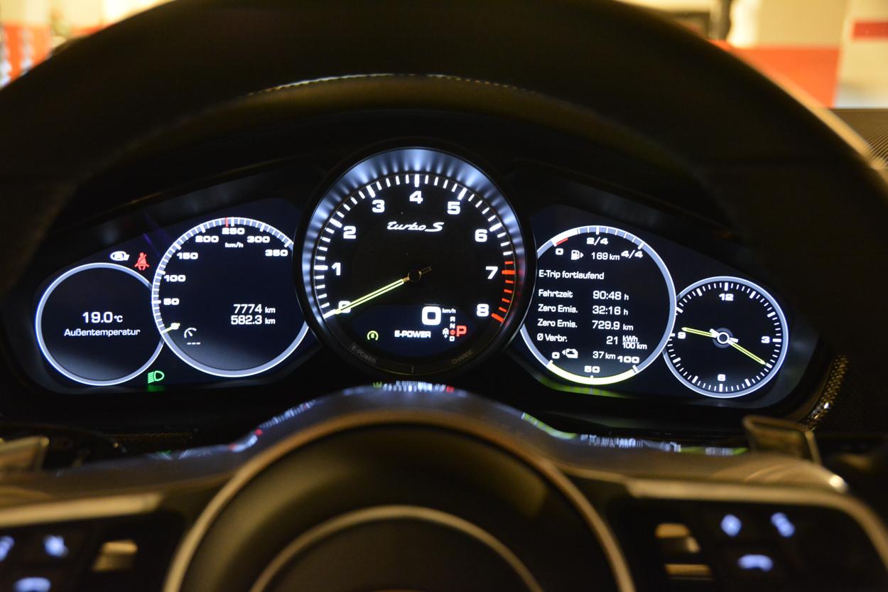 Fish out of Water: Driving the Panamera Turbo S e-hybrid in Norway ...